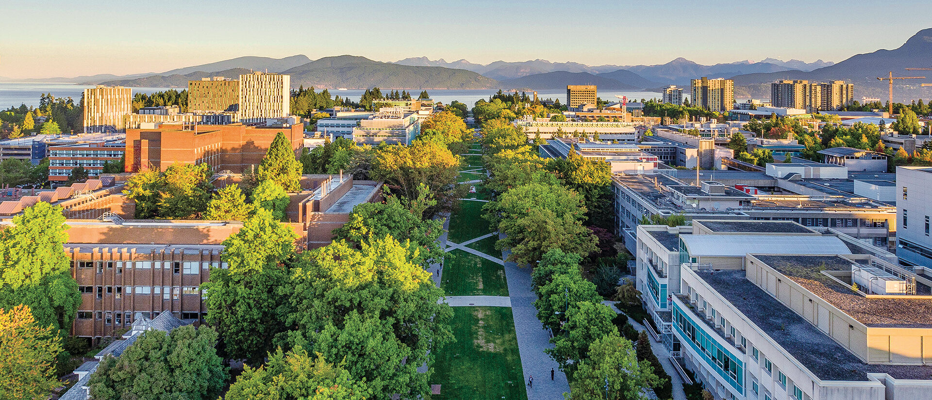 ACEJ Education Abroad Program ：語学＋専門コース